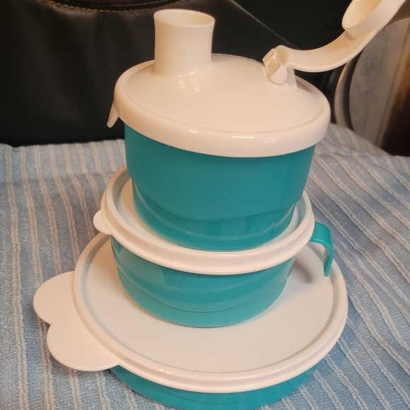 Tupperware | Accessories | Tupperware Baby Stages Feeding Set | Poshmark